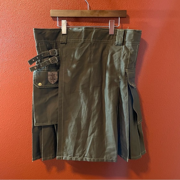 Damn Near Kilt Em | Kilts | Dnke Damn Near Kilt Em Mens Green 0 Cotton ...